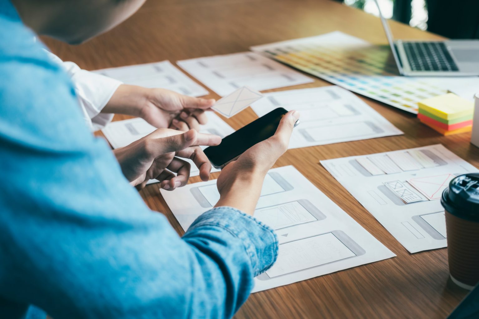 Can UX Designers Work Remotely? [Day in the Life of a UXer]