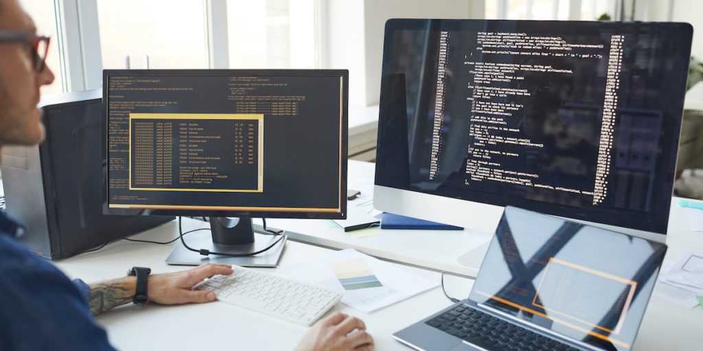 The 11 Best SQL Certifications for Aspiring Data Analysts